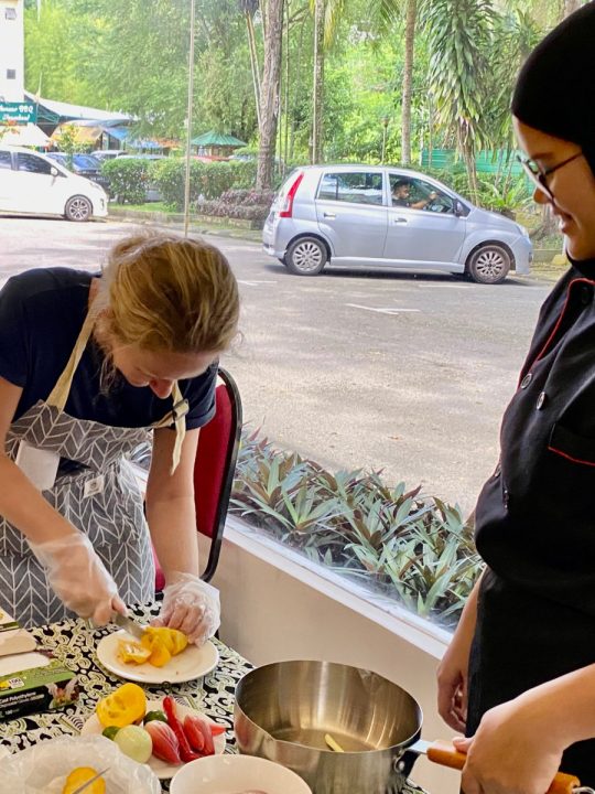 Tasteful Tours of Kuching's Food Chain - Kuching A Creative City ...